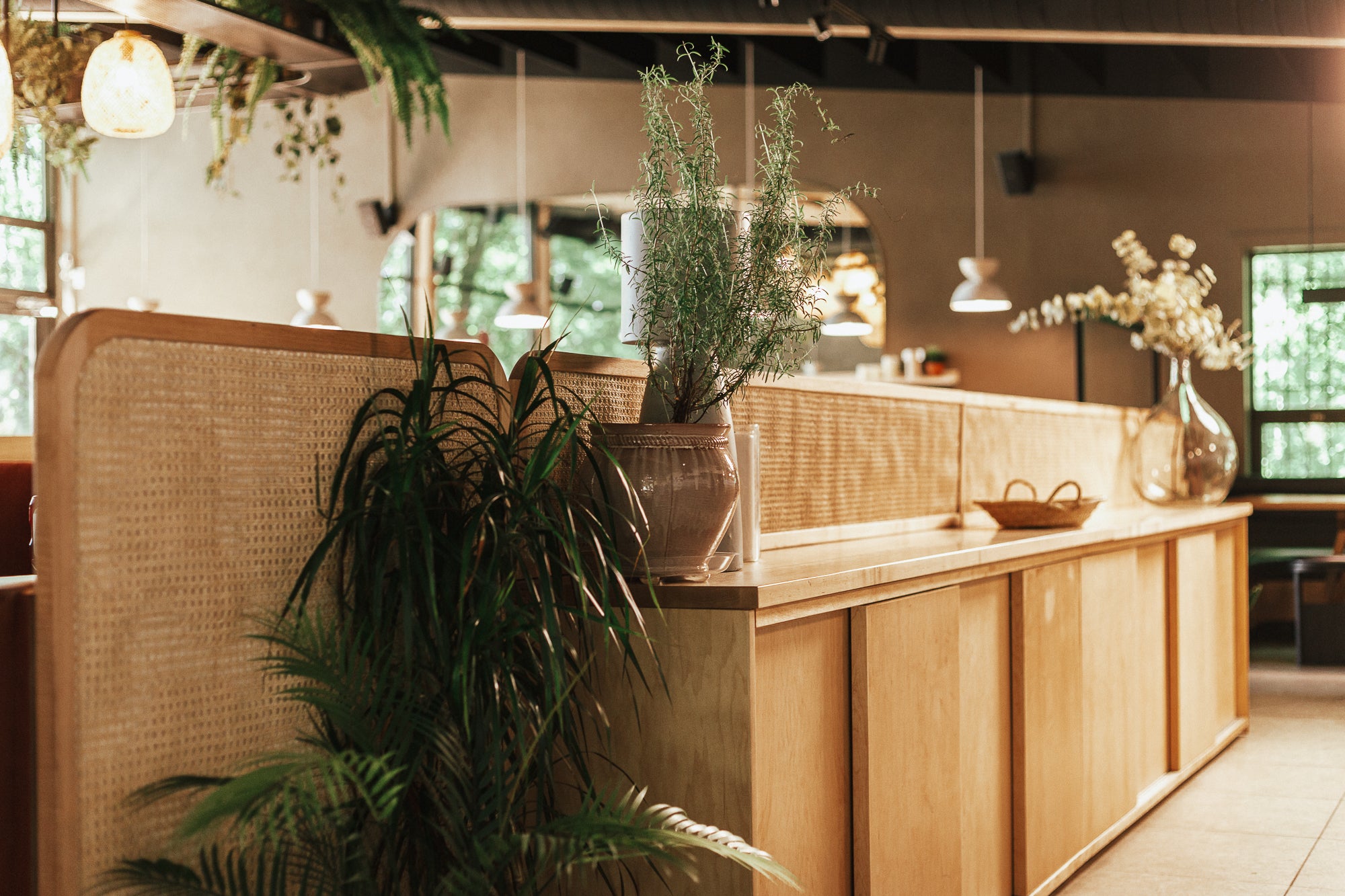 Custom Wood Furniture & Bespoke Millwork | ref.